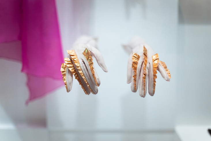 Backstage » SHOCKING ! LES MONDES SURRÉALISTES D’ELSA SCHIAPARELLI ...